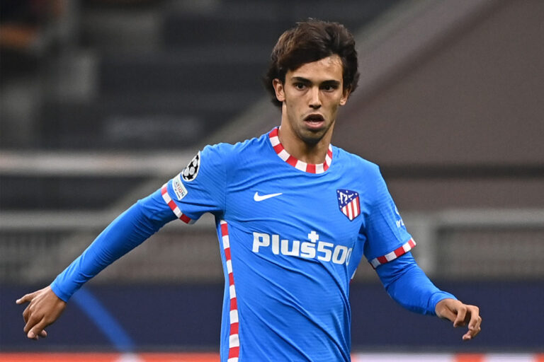 Colpo a sorpresa in attacco? L’Inter valuta un’operazione inaspettata ...